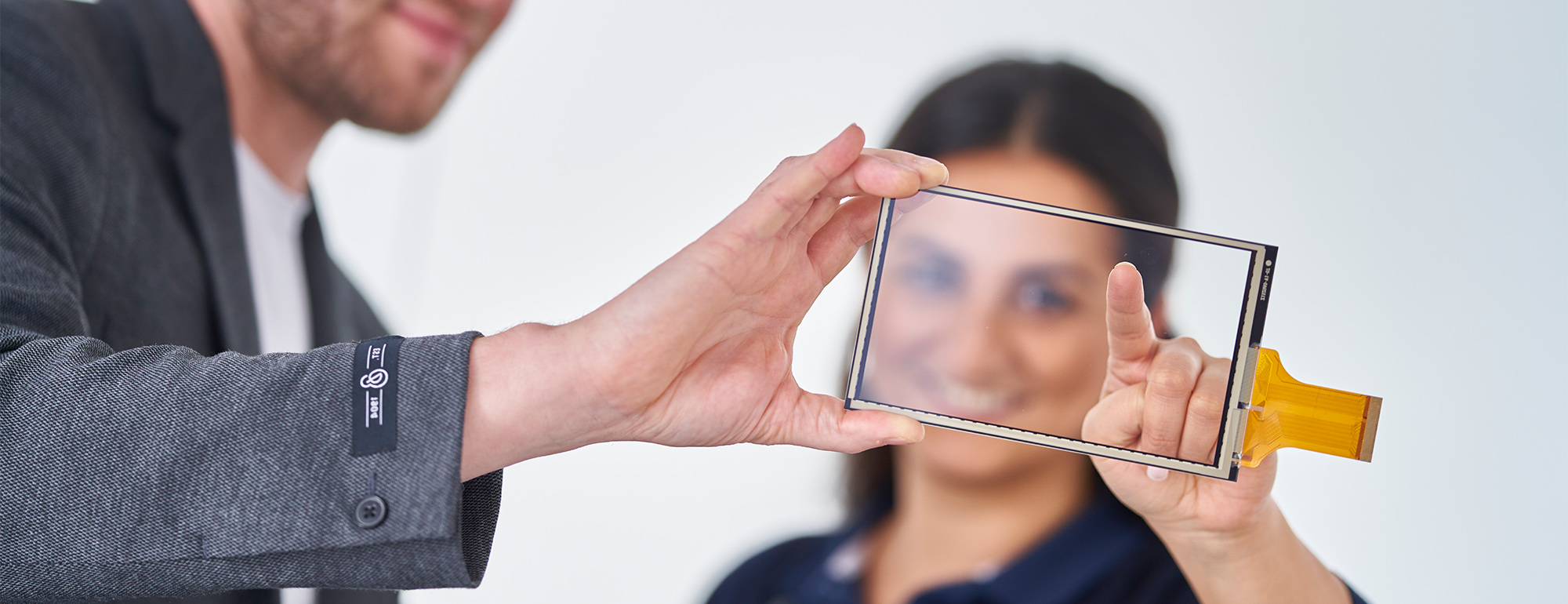 DATA MODUL - Die Display Experten